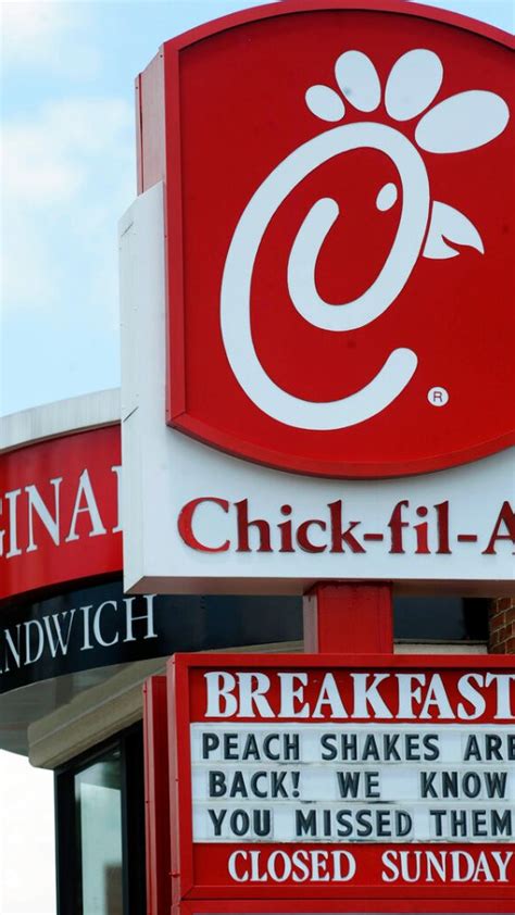Chick Fil A Location In Florida Offers 3 Day Workweek Gets Hundreds Of