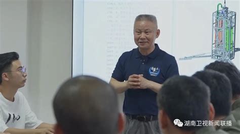 万步炎言传身教 立德树人 国内新闻 湖南红网新闻频道