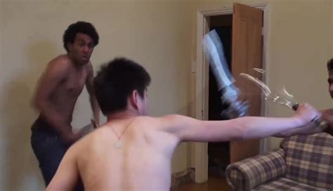 2 Shirtless Guy Stabbed Dead In Sword Fight Mm20