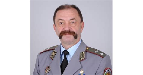 Сменят началника на Военна академия в София