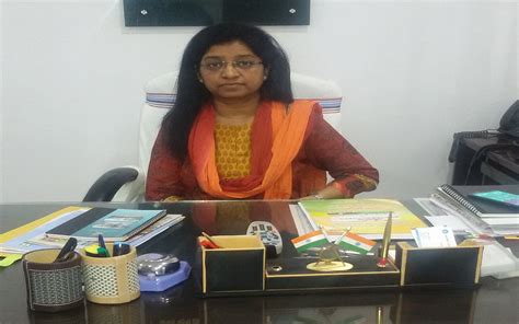 Jharkhand Vandana Dadel Becomes Principal Secretary To Chief Minister Transfer Posting Of
