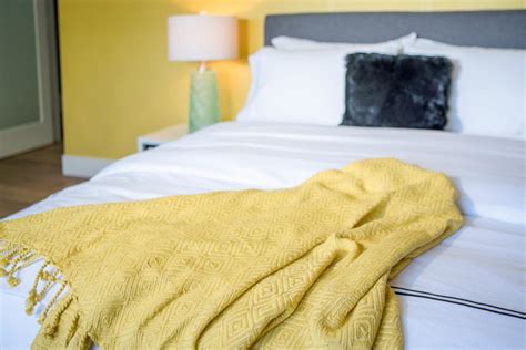 Hotel Inspired Guest Suites From Drew And Jonathan Scott Brother Vs