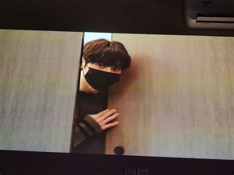 Hwang Min Hyun Community Posts 啊啊啊啊啊啊啊啊好帅啊！！