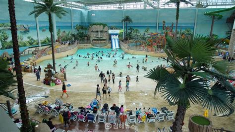 롯데워터파크 15일부터 실내 워터파크 오픈