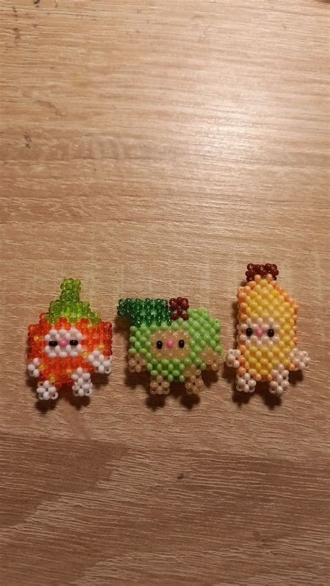Котики в костюмчиках🍏🍅🍌 Elişi Fikirleri Yaratıcı Boncuk