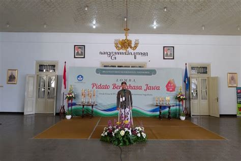 5 Pidato Bahasa Jawa Singkat Berbagai Tema Sebagai Referensi Varia Id