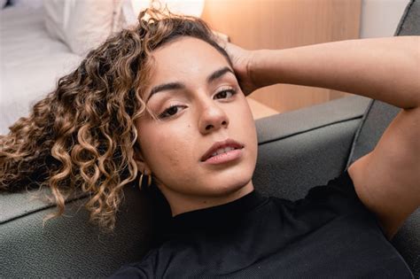 Reasons Emotional Affairs Are Even Worse Than Sexual Ones Bolde
