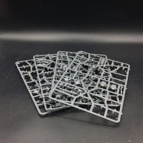 Kastelan Robot Skitarii Bits On Sprue 74682 Mindtaker Miniatures