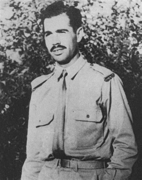 Γρηγόρης Αυξεντίου Ο ήρωας που ταπείνωσε του Άγγλους Βιογραφία Σαν Σήμερα Gr