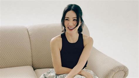 Uhm Jung Hwas Plastic Surgery Did She Get Botox To Look Young