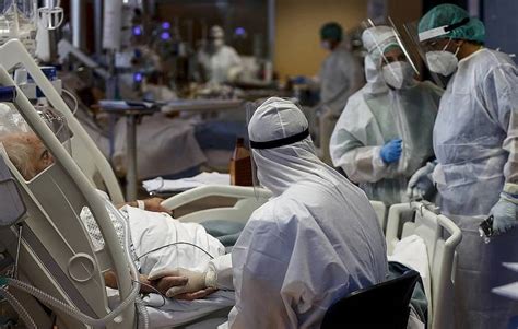 Долоо хоногийн дотор дөрвөн сая хүн халдвар авлаа