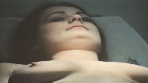 Naked Unknown In Giochi Carnali