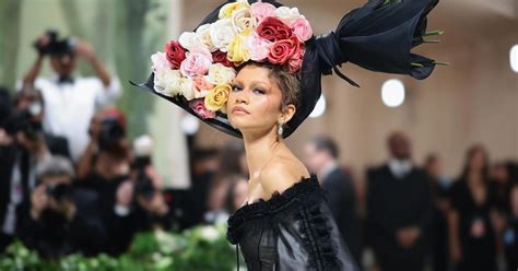 Gebleichte Augenbrauen Was Hat Es Mit Dem Umstrittenen Beauty Trend