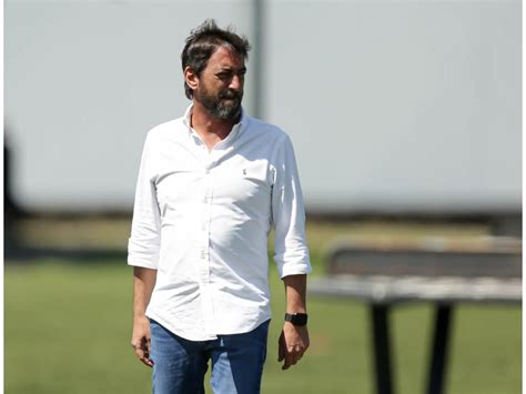 Com Protestos Contra Cuca Conselho Deliberativo Do Corinthians Aprova