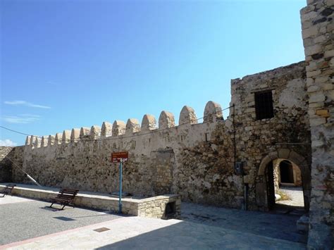 Крепостта Франгокастело на остров Крит Гърция Патиланец