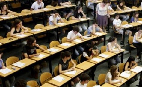 Carreras universitarias con más salidas en El Correo