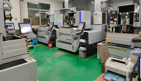 3d打印 Cnc机加工 钣金加工 模具加工 智诚工业科技（深圳）有限公司