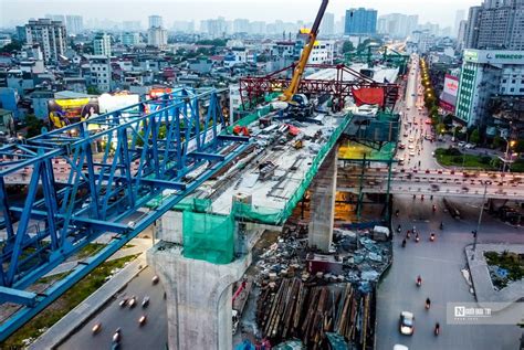 ADB nâng dự báo tăng trưởng kinh tế của Việt Nam lên mức 7 5