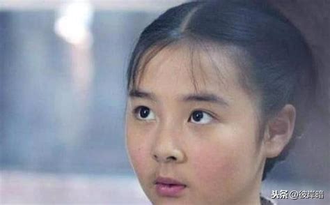 關曉彤和楊紫的競爭對手回來了，網友：國民閨女她是誰 每日頭條