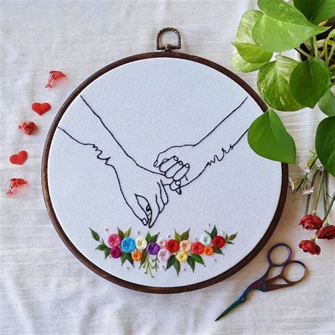 خرید و قیمت دیوارکوب عاشقانه ی گلدوزی شده بادست دست ساخت دست دوز از