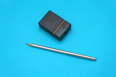 독일 ﻿휴대용 박스 연필깎이 Dux 감도 깊은 취향 셀렉트샵 29cm