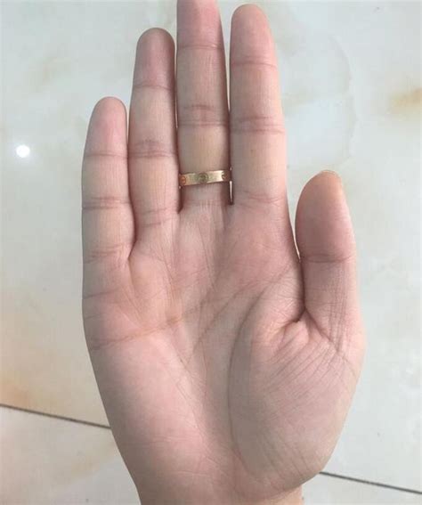 這種手相的女人，爛桃花多，註定遇渣男，婚姻是悲劇 每日頭條