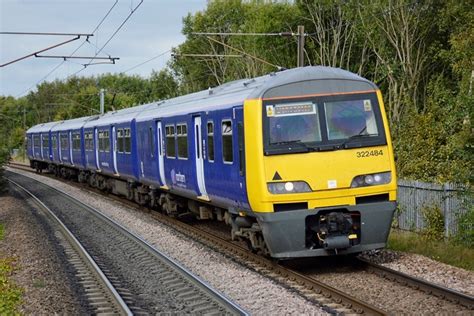 クラス322 世界の鉄道（裏辺研究所）