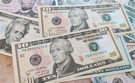 Эксперт сделала прогноз курса доллара на май Свободная Пресса Курс доллара Курс доллара к