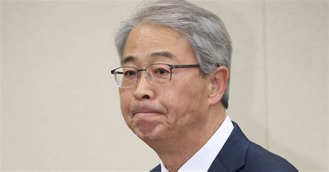 책임져야 할 일 있으면 책임지겠다국감서 고개 숙인 임종룡 우리금융 회장