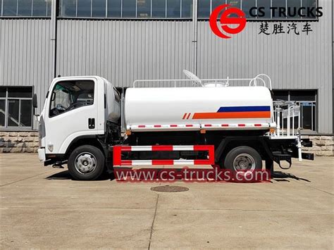 Truck Mounted Water Tank Ċina Truck Mounted Water Tank Manifatturi