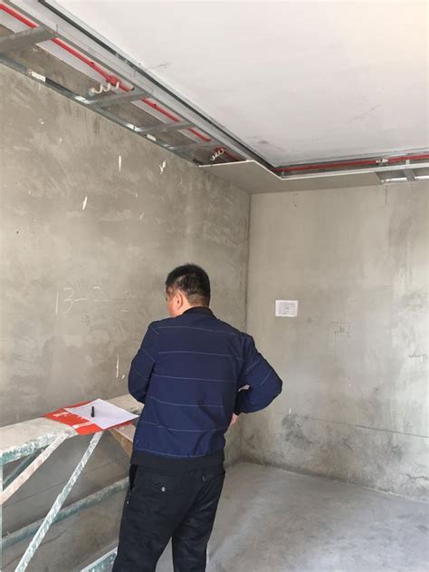 裝修就要用放心工長 品質工匠看金錘子徐建坤工長施工現場 每日頭條