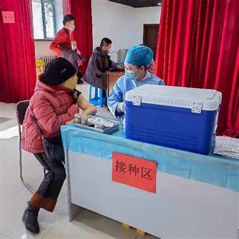 【文明实践志愿行 爱心奉献在基层】麓林山街道办事处开展临时疫苗接种活动群众王秀恒林山