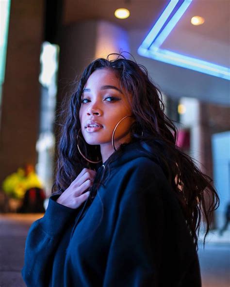 Instagram Crush Taiaysha 17 Photos Suburban Men