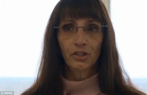 Frog In Beans Can Woman Finds Toad In Can Of Green Beans Daily Mail Online