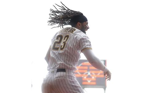 3 Hits For Fernando Tatis Jr His First Game Back At Petco Park In 582