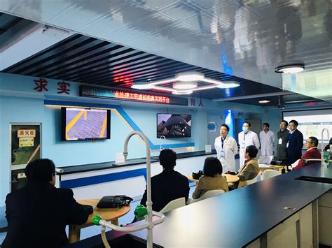 住建部给排水科学与工程专业评估专家对李志华教授团队自主研发的“水处理工艺虚拟仿真实践平台”给予高度评价 西安建筑科技大学实验室与设备管理处