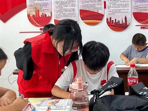 汉师学子三下乡：学传统拳法 传非遗文化 多彩大学生网