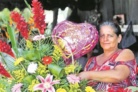 Asueto Del Día De La Madre ¿es Obligatorio Para El Patrono Dar El Día