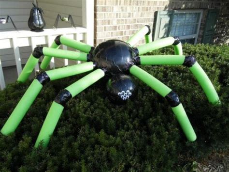 30 Quick And Easy Pool Noodle Halloween Hacks For The Creative And Lazy