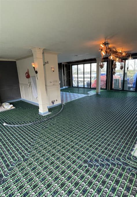 Vloerverwarming Snel En Makkelijk Aangelegd Aanhuisnl Aanhuis