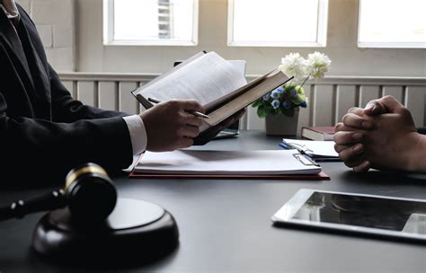 Creating Legally Binding Contracts In The Uae
