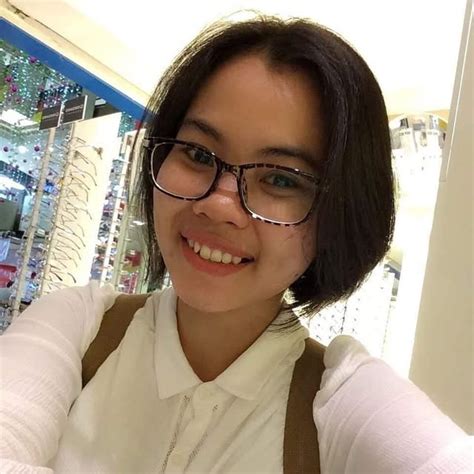 Lely Bucek Lely Ck • Threads Say More