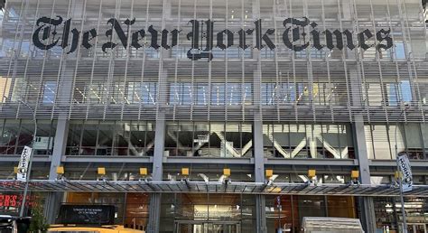 The New York Times Demanda A ChatGPT Y Microsoft Por Usar Sus Textos