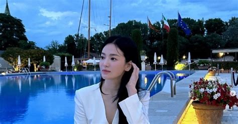 베니스 여신 송혜교 수트부터 핫팬츠까지 모든 스타일 섭렵