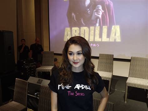 Zoe Abbas Jackson Akui Sempat Tak Pede Perankan Sosok Nike Ardilla