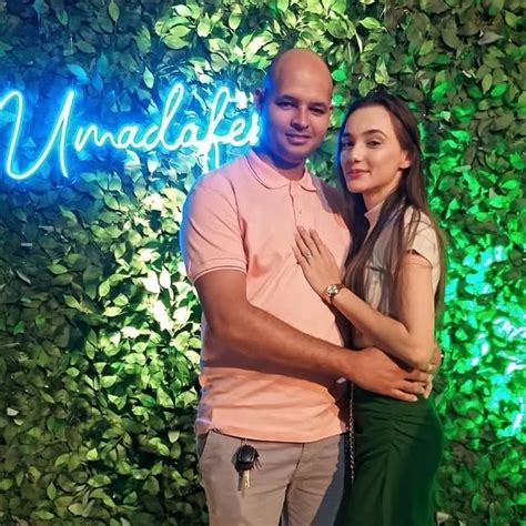 Suhmedeiros Suhmedeiros • Threads Say More