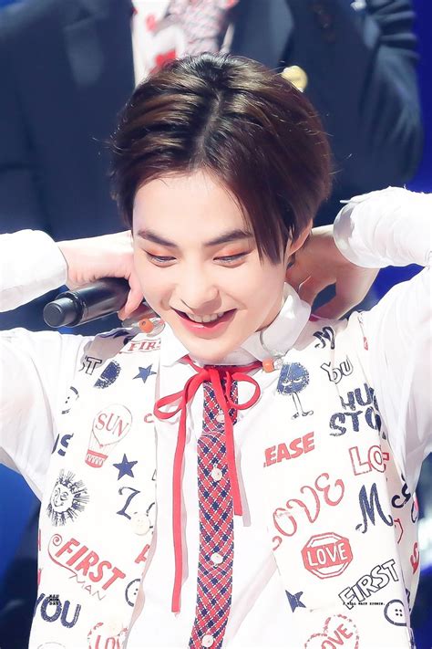 Pin en Kim Minseok 김민석 Asiatica Ángeles