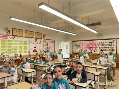 喜报！成都市龙泉驿区师上学校小学部啦啦操队荣获2022年四川省健美操锦标赛一等奖 知乎