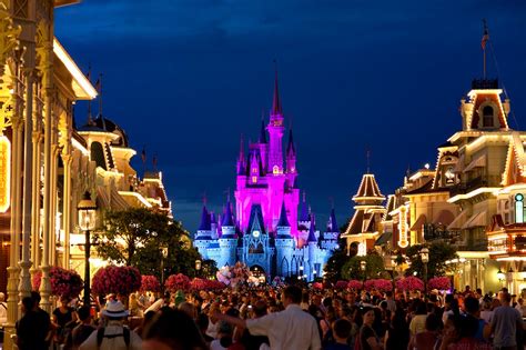 Dez segredos que você provavelmente não sabia sobre a Disney VEJA SÃO
