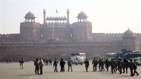 Delhi Chaos 200 Detained In Farmers Tractor Rally Violence 22 Firs